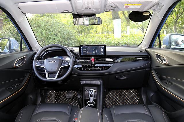 最大续航可达470km！江淮iEVS4值不值得买？_路咖汽车